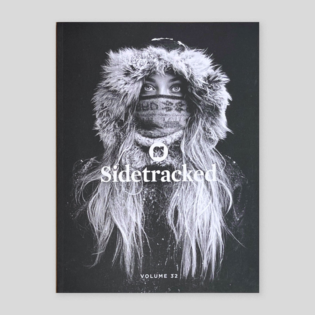 Sidetracked Magazine #32 – Colours May Vary
